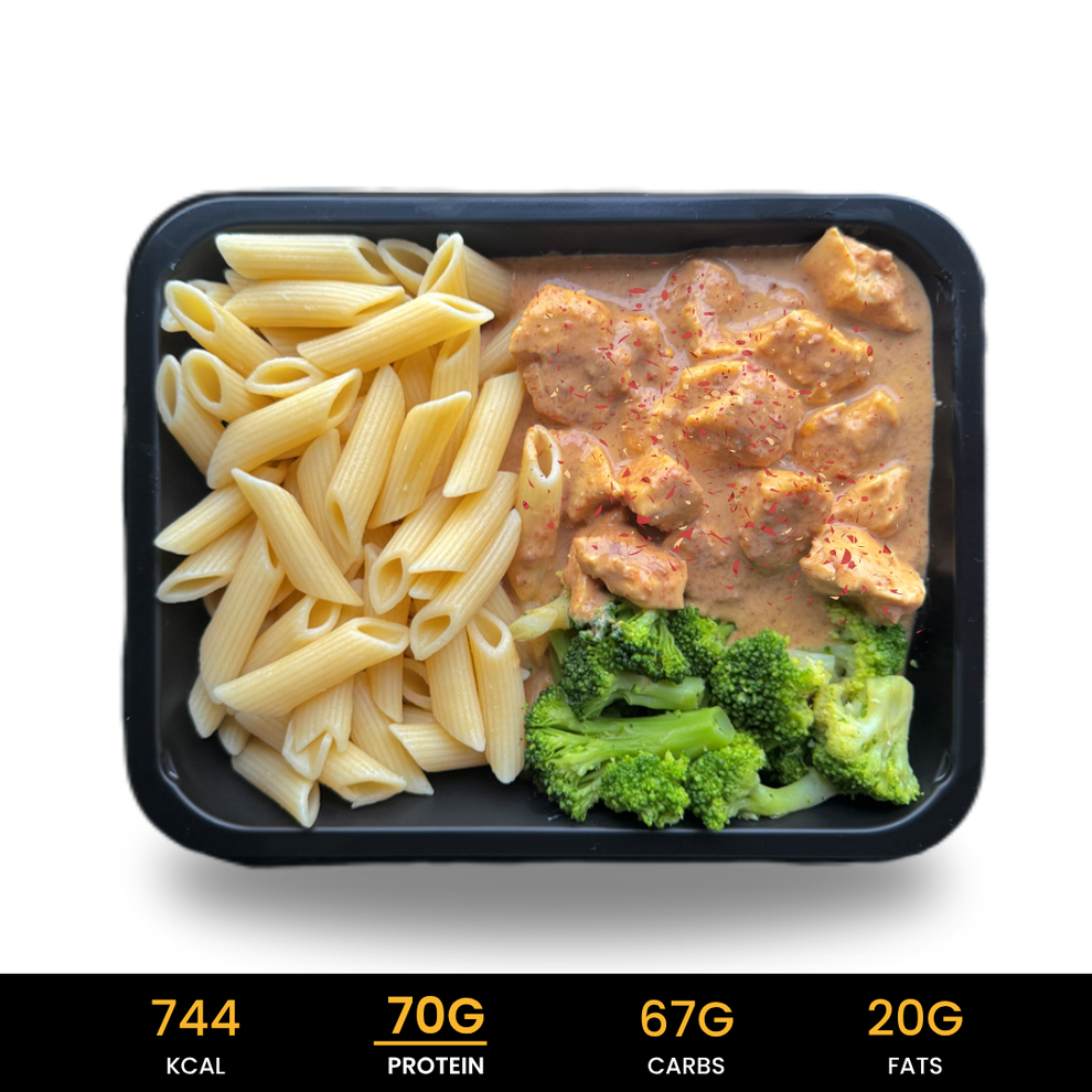 Aankomen - Penne met Javaanse Kipsaté en Broccoli – YesMeals